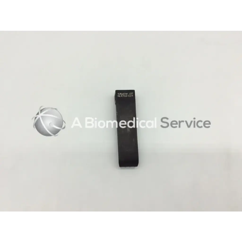 V. Mueller NL9702-024 McCulloch Retractor Blade 2cm x 7cm - A ...