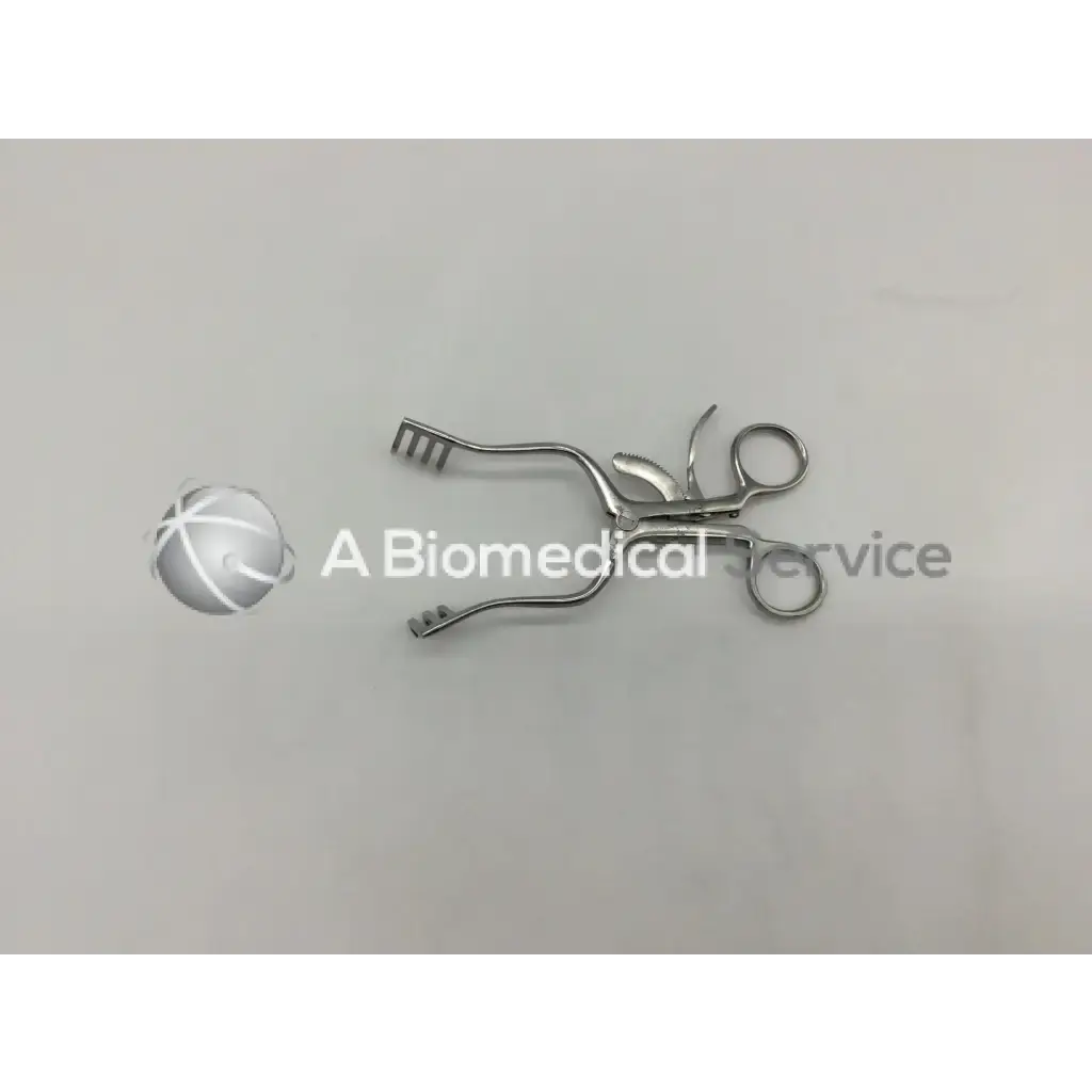 V. Mueller SU 3110 Weitlaner Retractor - A Biomedical Service